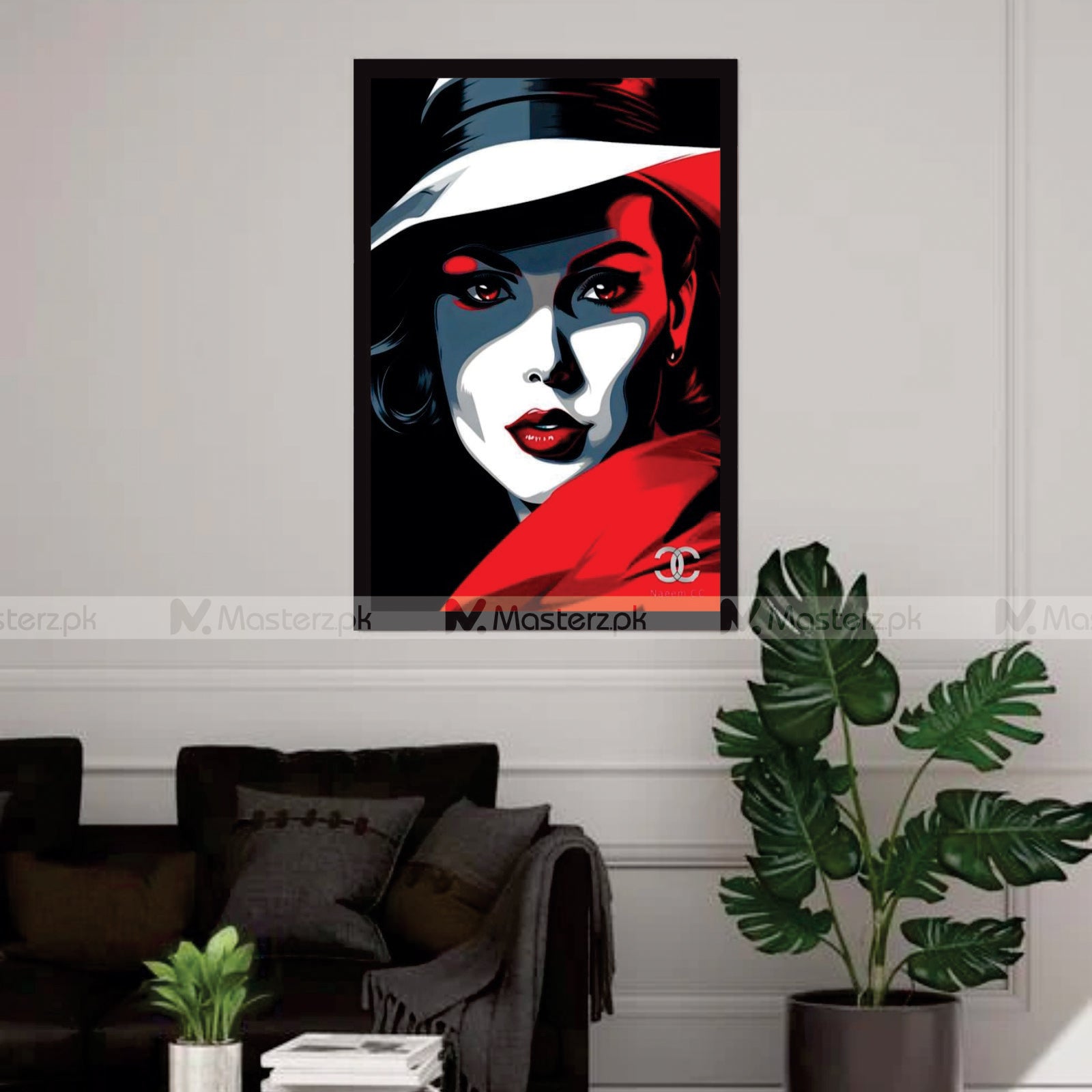 Red and Black Lady Framaéstro – Masterz